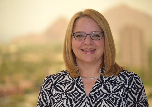 schmooze profile: Bré Thomas | schmooze